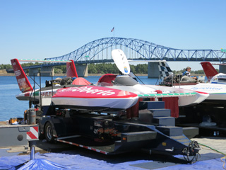 Deck2Deck.us - 2017 Boats and Bios